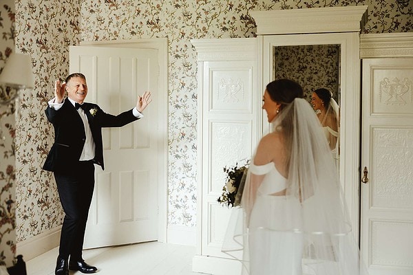 Anna + Kam | Healey Barn • Liam + Bee