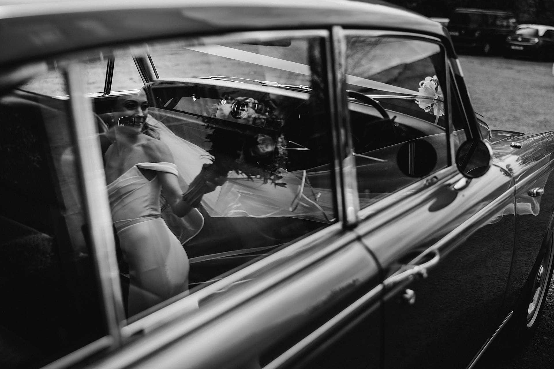 Anna + Kam | Healey Barn • Liam + Bee